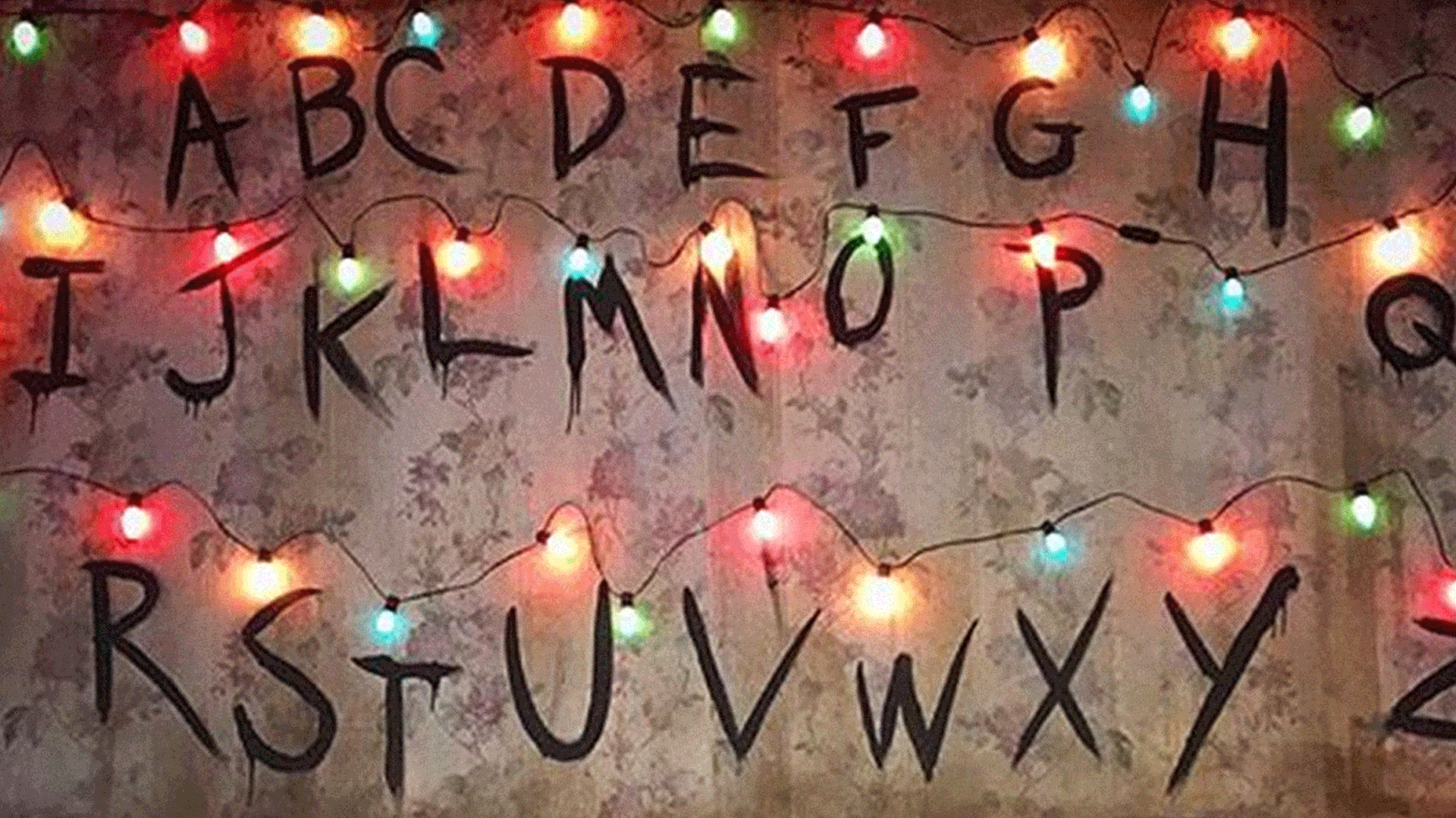 35 objets à offrir aux fans de Stranger Things | Spotern