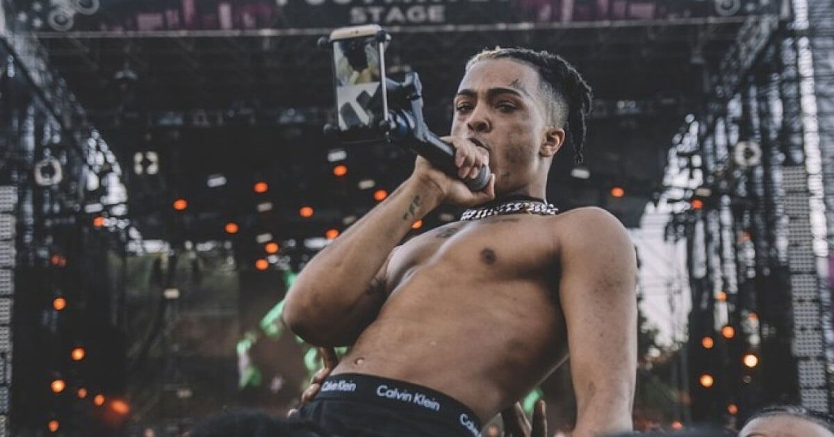 10 looks qui ont marqué la carrière de XXXTentacion | Spotern