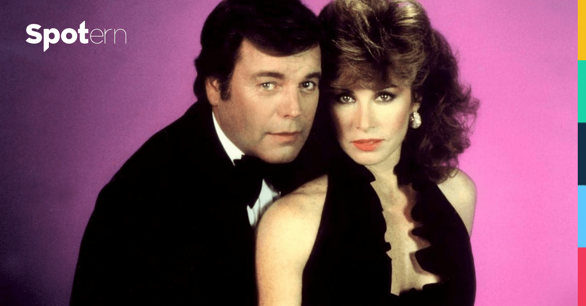 Descubre toda la ropa y accesorios del episodio S1E1 : "Hit Jennifer ...