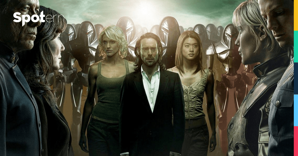 Commander William Adama (played by Edward James Olmos) outfits on ...