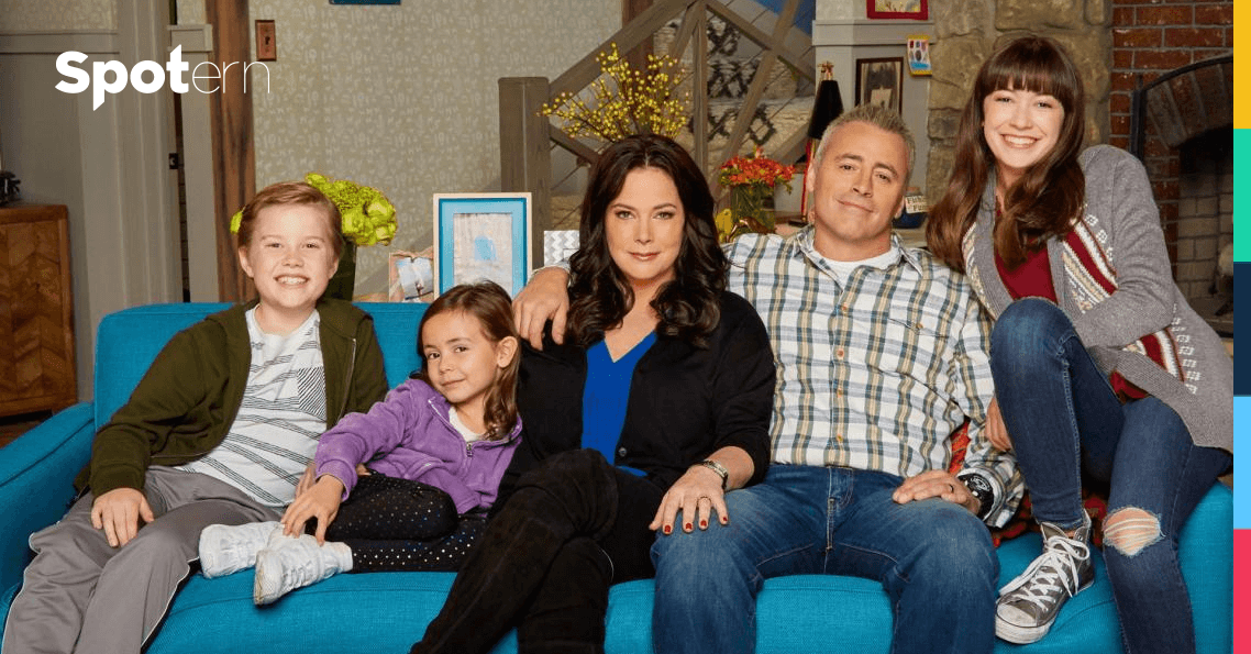 Marcy Burns (played by Kali Rocha) outfits on Man with a Plan