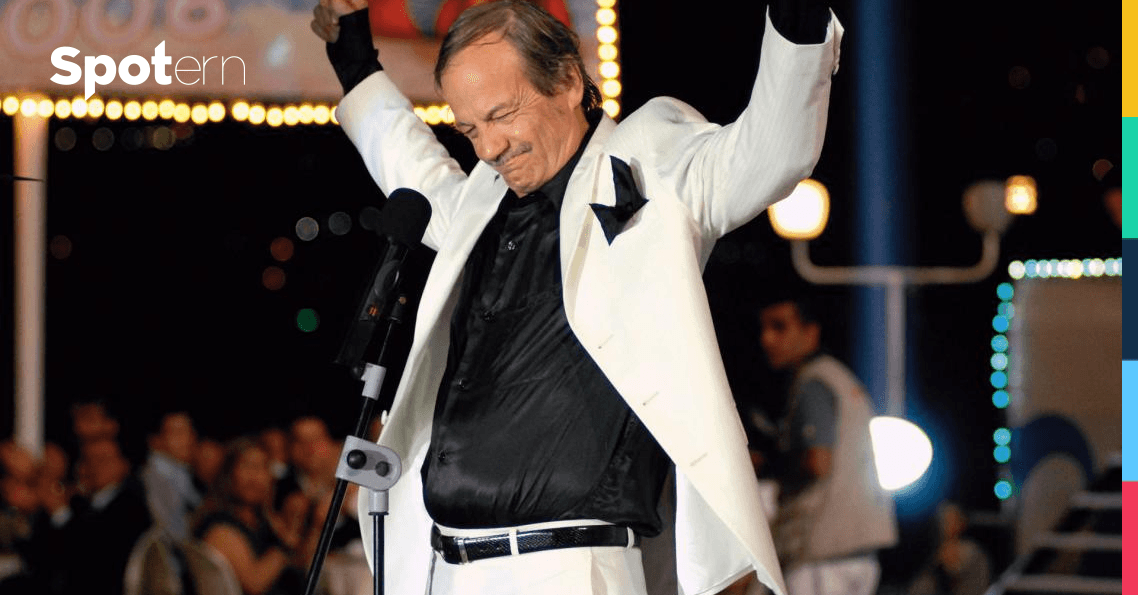 Melodrama Habibi: Clothes, Outfits, Brands, Style and Looks | Spotern