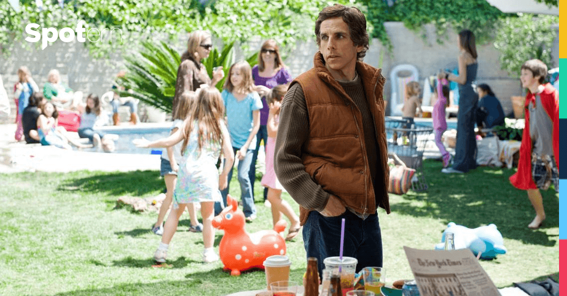 Beth - Beller's Party (played by Jennifer Jason Leigh) outfits on Greenberg