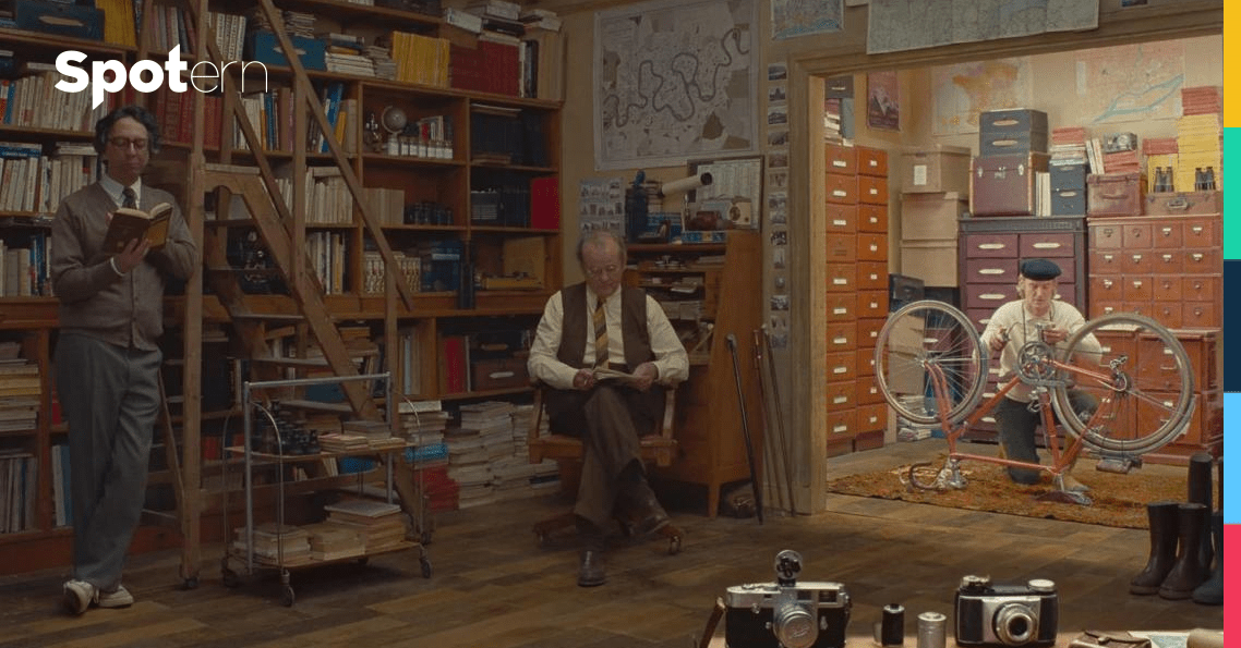 Moses Rosenthaler (played by Benicio del Toro) outfits on The French ...