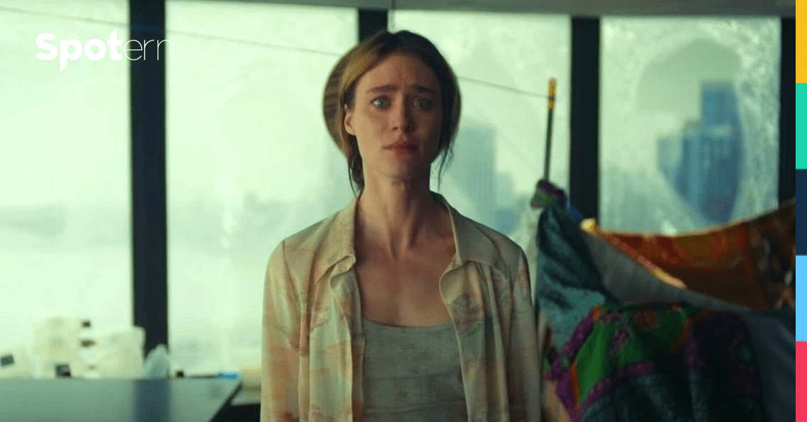 Arthur Leander (played by Gael García Bernal) outfits on Station Eleven