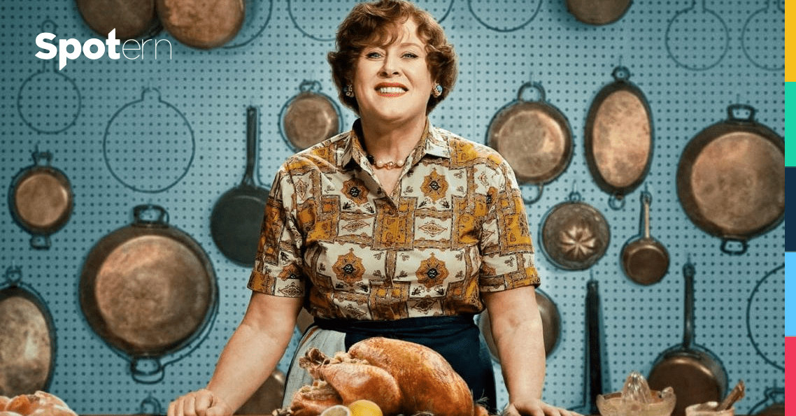 Avis DeVoto (played by Bebe Neuwirth) outfits on Julia