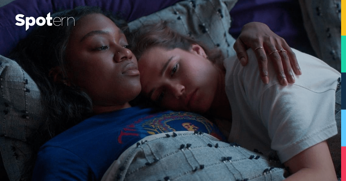 Découvrez la garde-robe de Sebastian (Will Swenson) dans First Kill