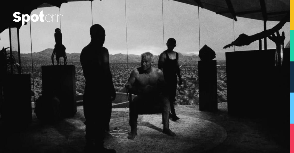 Divinity: Clothes, Outfits, Brands, Style and Looks | Spotern