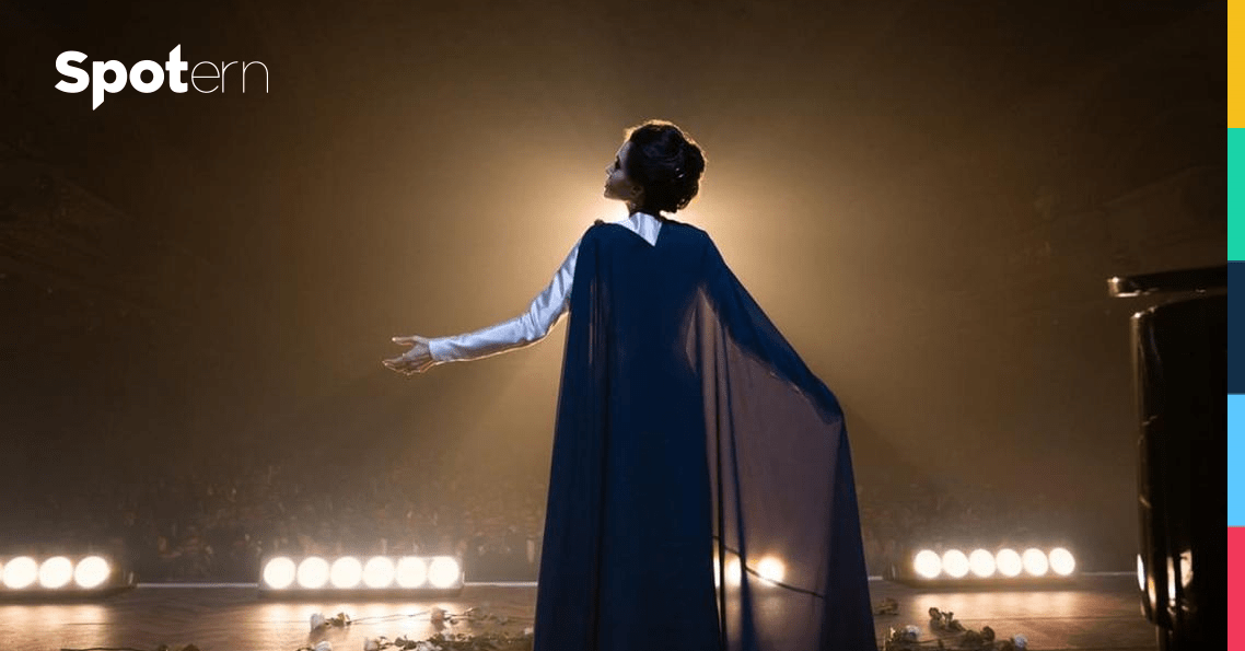 Maria: Clothes, Outfits, Brands, Style and Looks | Spotern