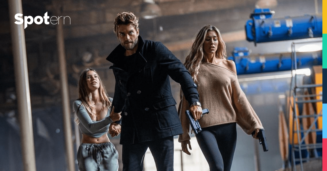 72 Hours: Clothes, Outfits, Brands, Style and Looks | Spotern