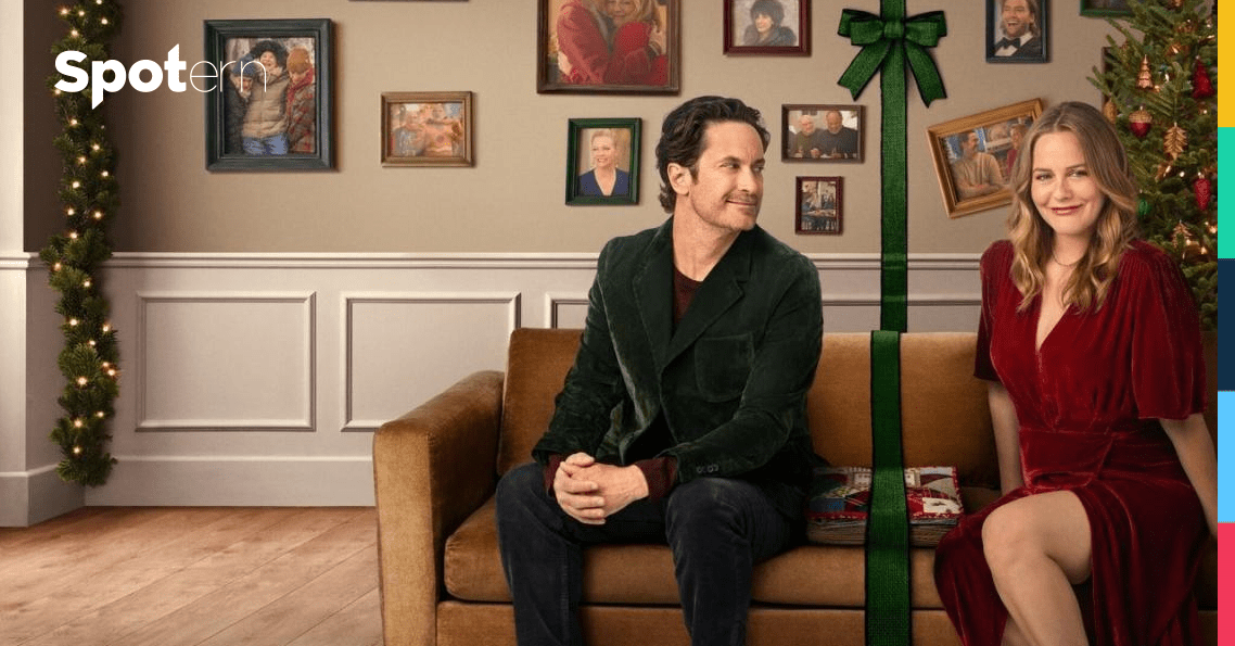 A Merry Little Ex-Mas: Clothes, Outfits, Brands, Style and Looks | Spotern