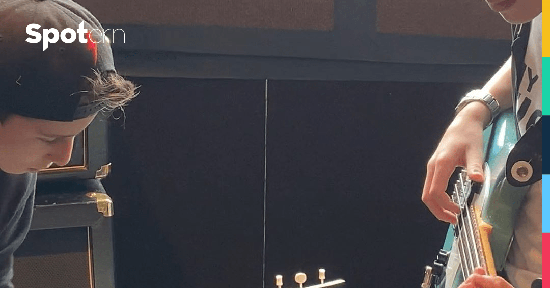 Instagram chapter13: Clothes, Outfits, Brands, Style and Looks | Spotern