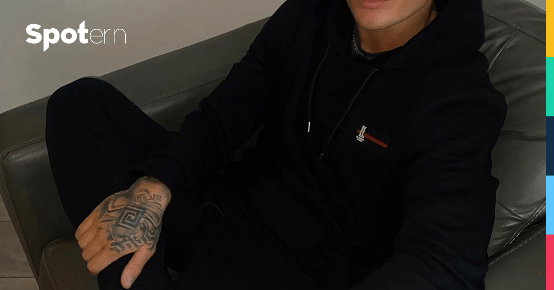 Instagram jaymunro26: Ropa, Moda, Marca, Look y Estilo | Spotern