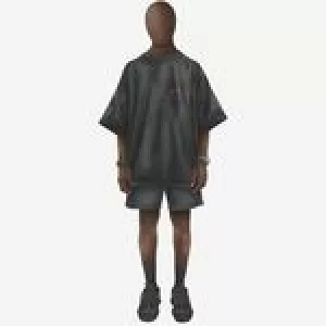 Instagram scratchwear: Clothes, Outfits, Brands, Style and Looks | Spotern