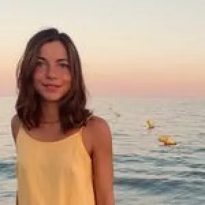 Instagram claire.ruiz: Clothes, Outfits, Brands, Style and Looks | Spotern