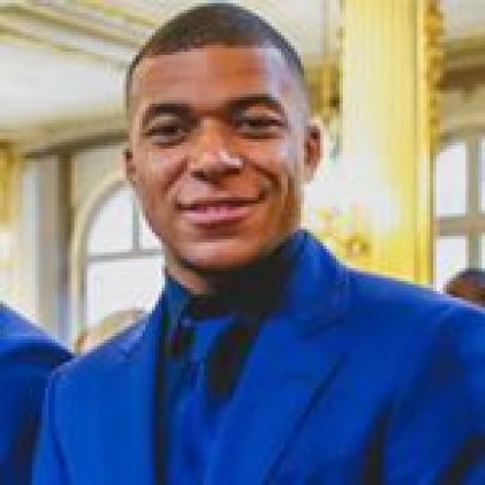 Kylian Mbappé: Clothes, Outfits, Brands, Style and Looks | Spotern