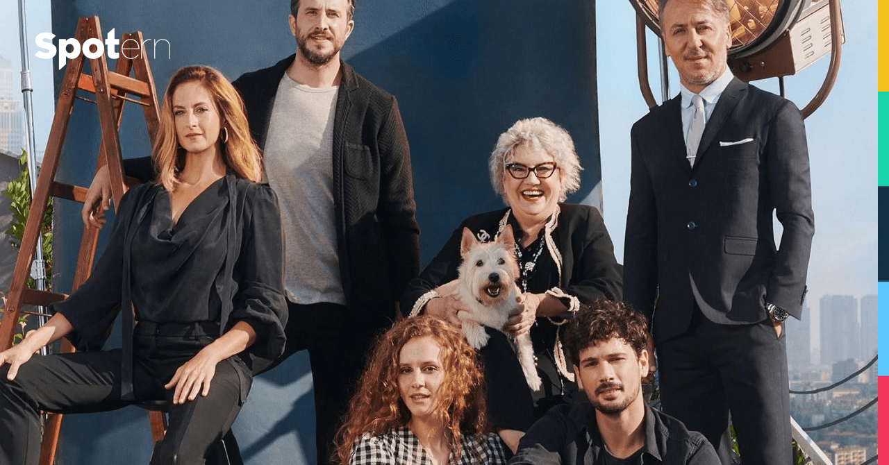 The Agency (2020): Clothes, Outfits, Brands, Style and Looks | Spotern