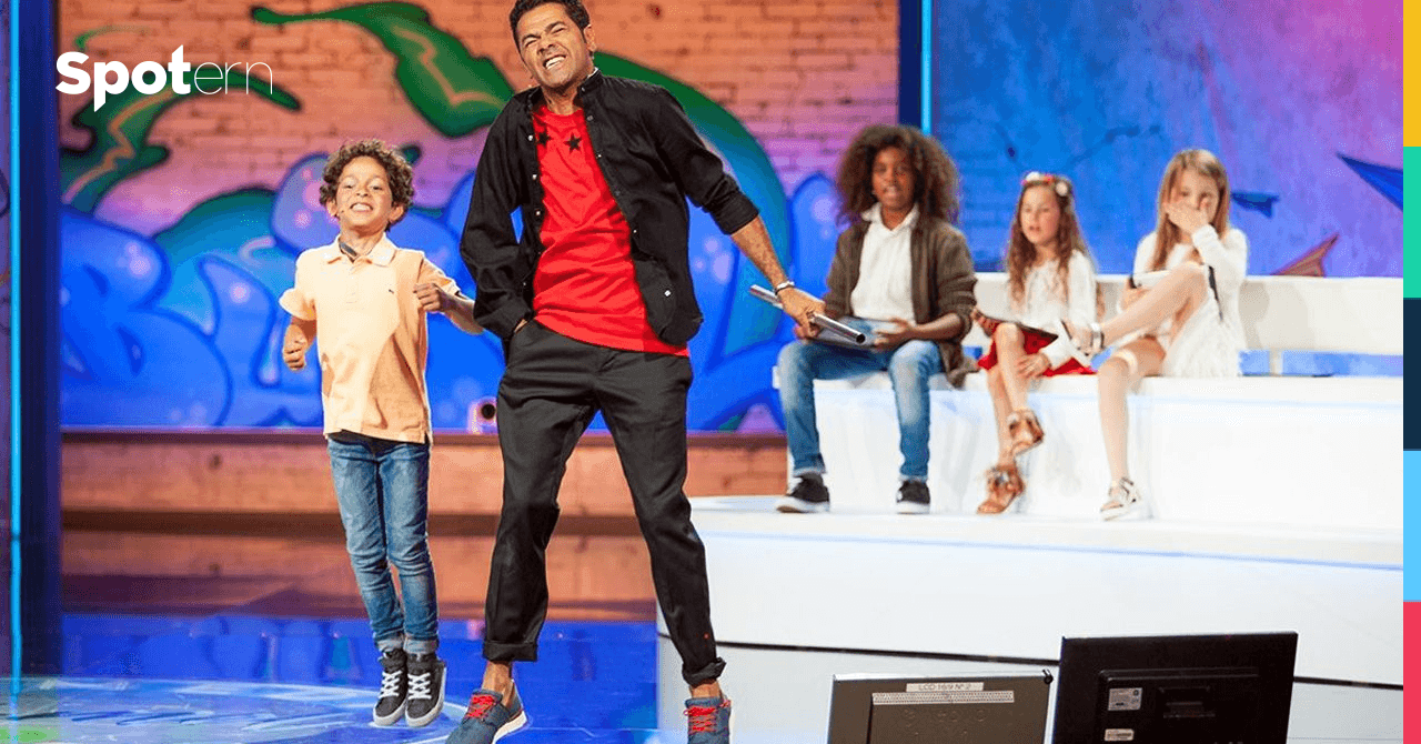 Jamel Comedy Kids: Clothes, Outfits, Brands, Style and Looks | Spotern