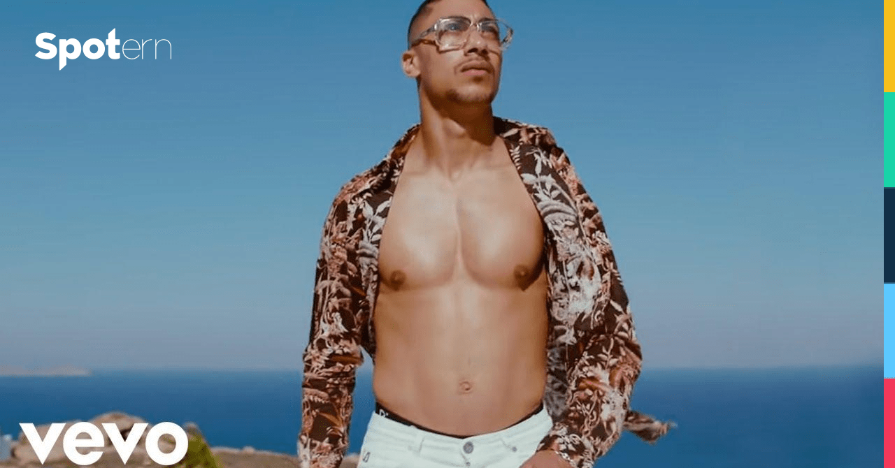 Maes - Billets verts (Clip Officiel): Ropa, Moda, Marca, Look y Estilo | Spotern