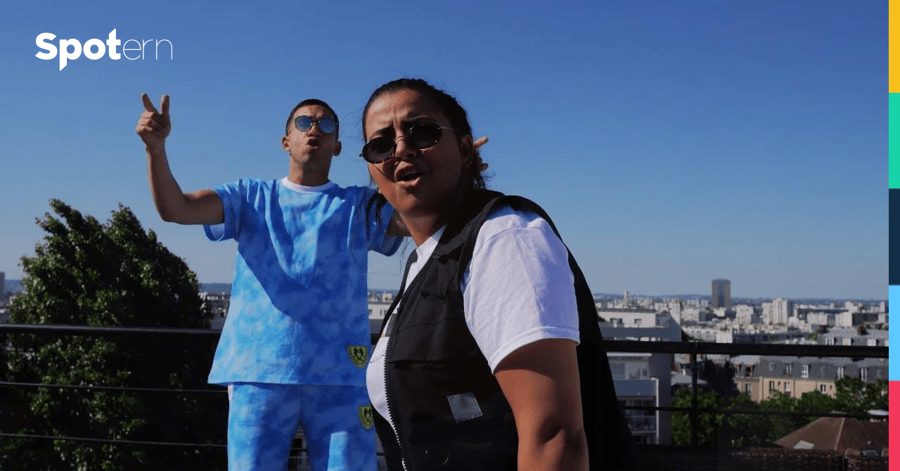 Mister You - Million d'€ ft. Marwa Loud (Clip Officiel): Clothes ...
