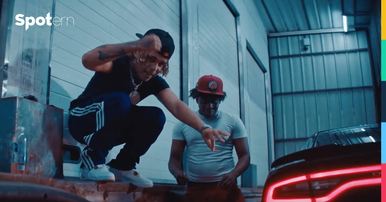 Zola - Wow (Clip officiel): Clothes, Outfits, Brands, Style and Looks | Spotern