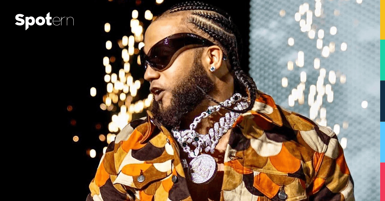 EL ALFA "EL JEFE" - LA MATERNA (Video Oficial): Clothes, Outfits ...