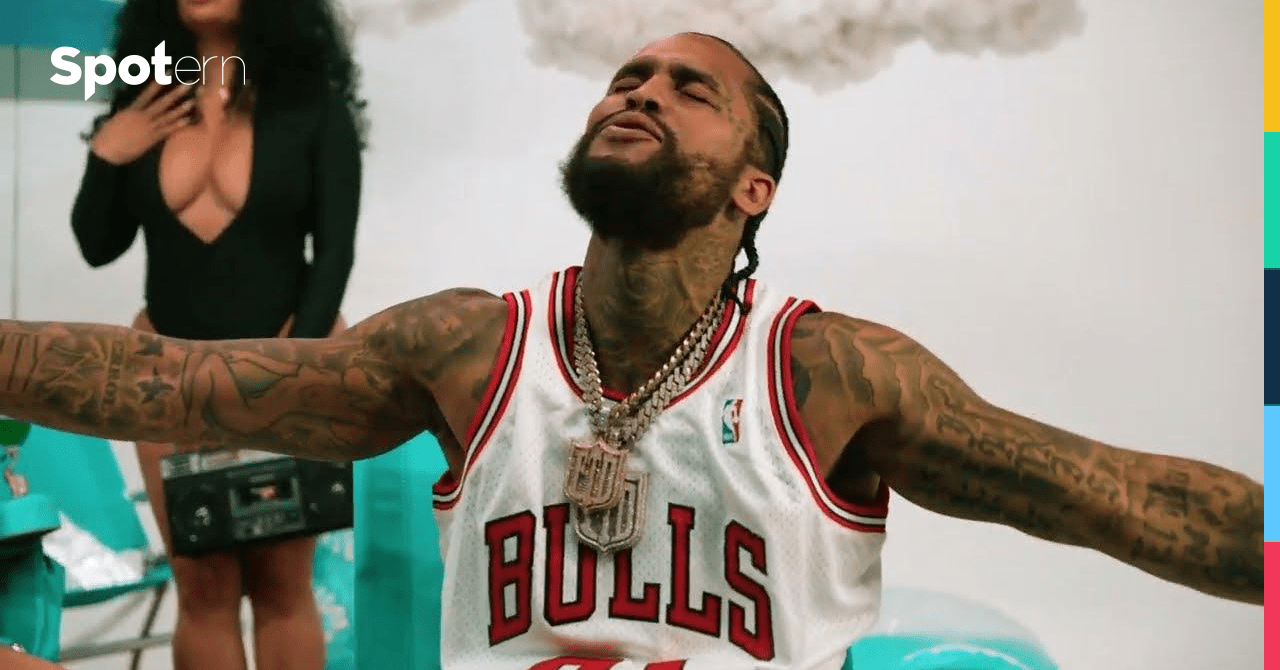 Dave East - Living Single (Official Video) : Vêtements, Mode, Marque ...