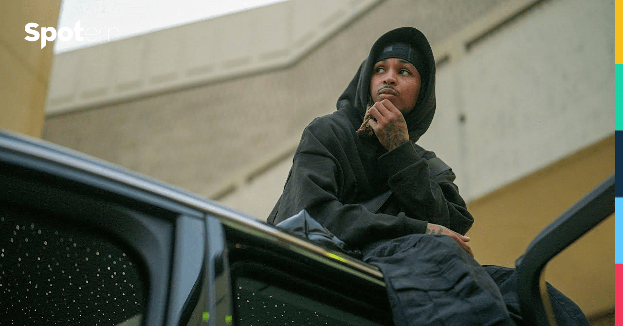 DDG - Clockin' [Official Video]: Clothes, Outfits, Brands, Style and ...