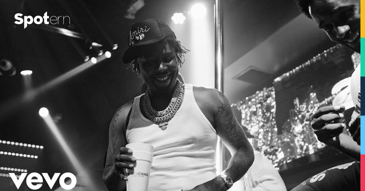 Real Boston Richey - One Hit Wonder (Official Music Video): Clothes ...