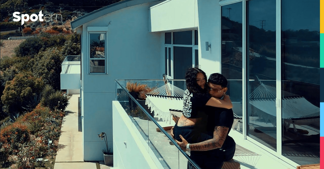 DeeBaby - Ting Ting ( Official Music Video ): Clothes, Outfits, Brands ...