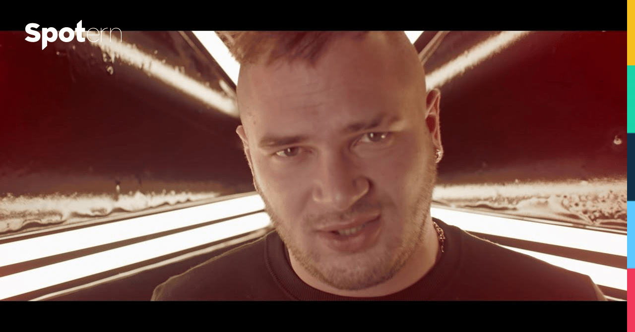 JUL - WESH ALORS // CLIP OFFICIEL //2015: Ropa, Moda, Marca, Look y Estilo | Spotern