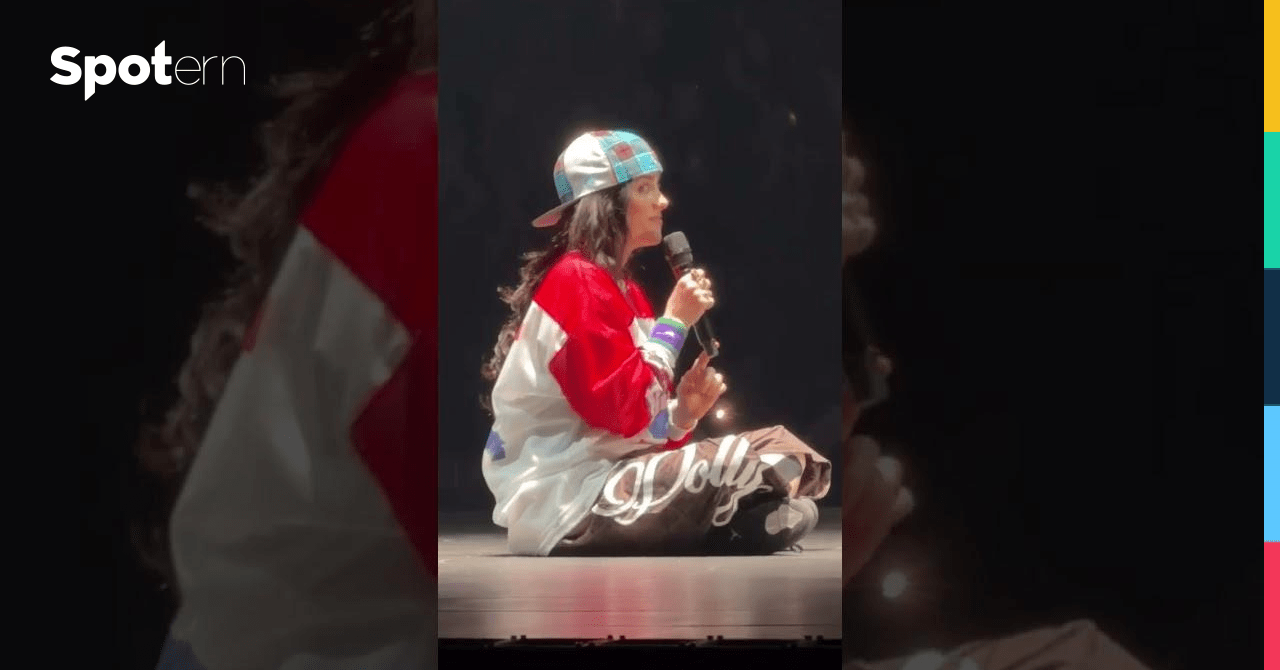 NAURRR👹*sorry love u okay be quiet love you! -Billie encouraging fans ...