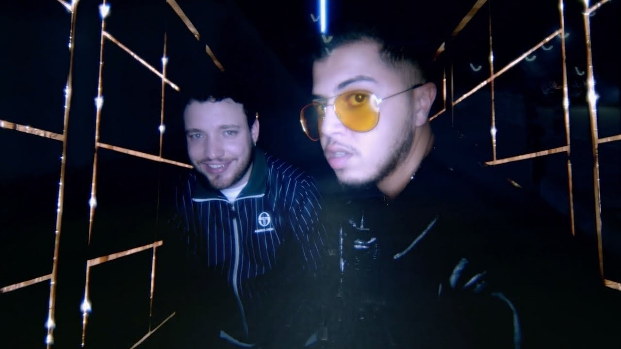 Myth Syzer (ft. Hamza) - Sans toi (Clip Officiel): Clothes, Outfits ...