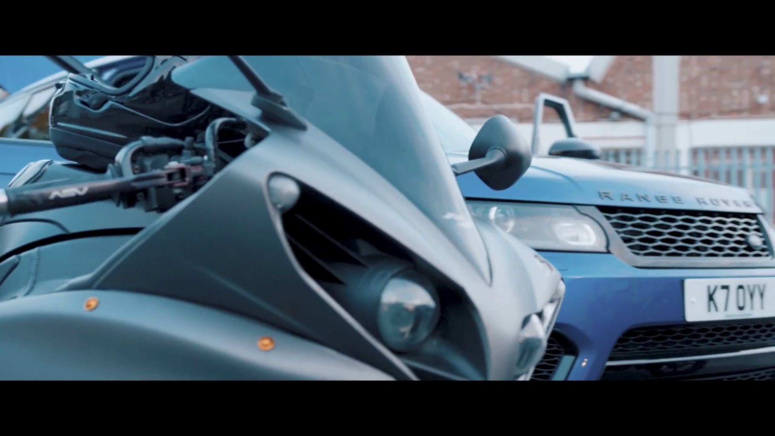 La Fouine - Fais Le ( Prod Luca Presti): Clothes, Outfits, Brands ...