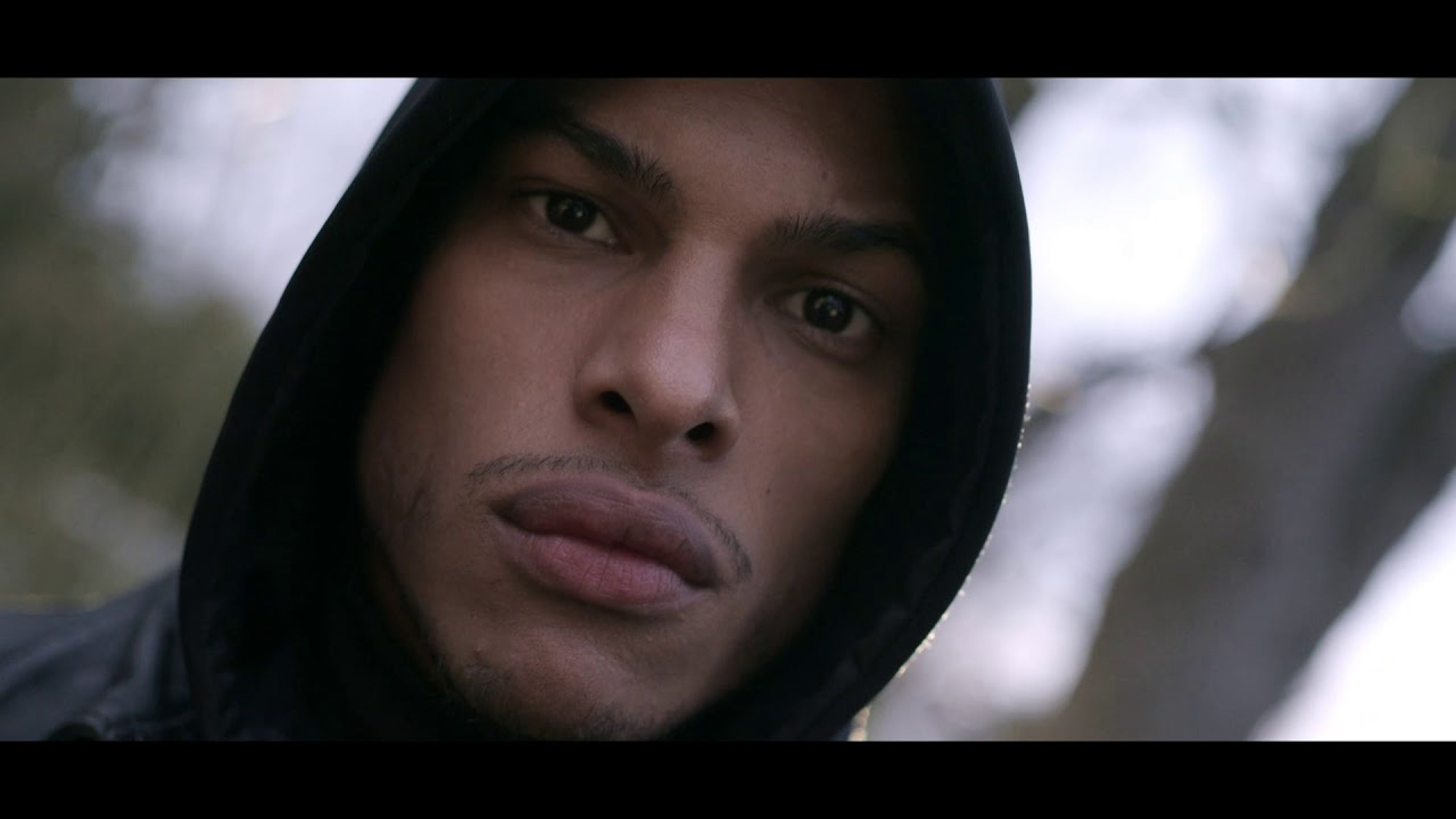 Le M - Champion (Clip Officiel) : Vêtements, Mode, Marque, Look et ...