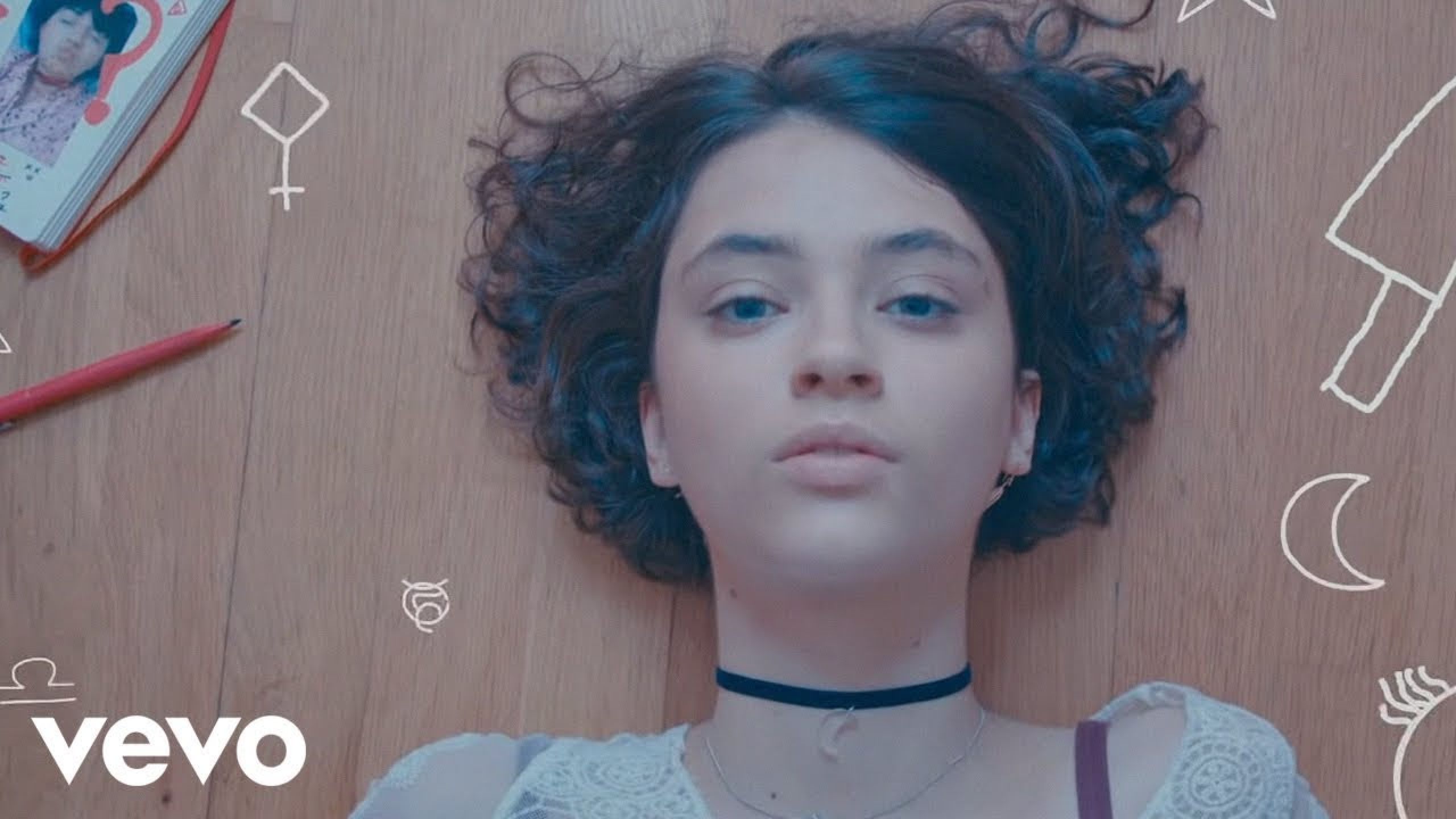 Pomme - À peu près: Clothes, Outfits, Brands, Style and Looks | Spotern