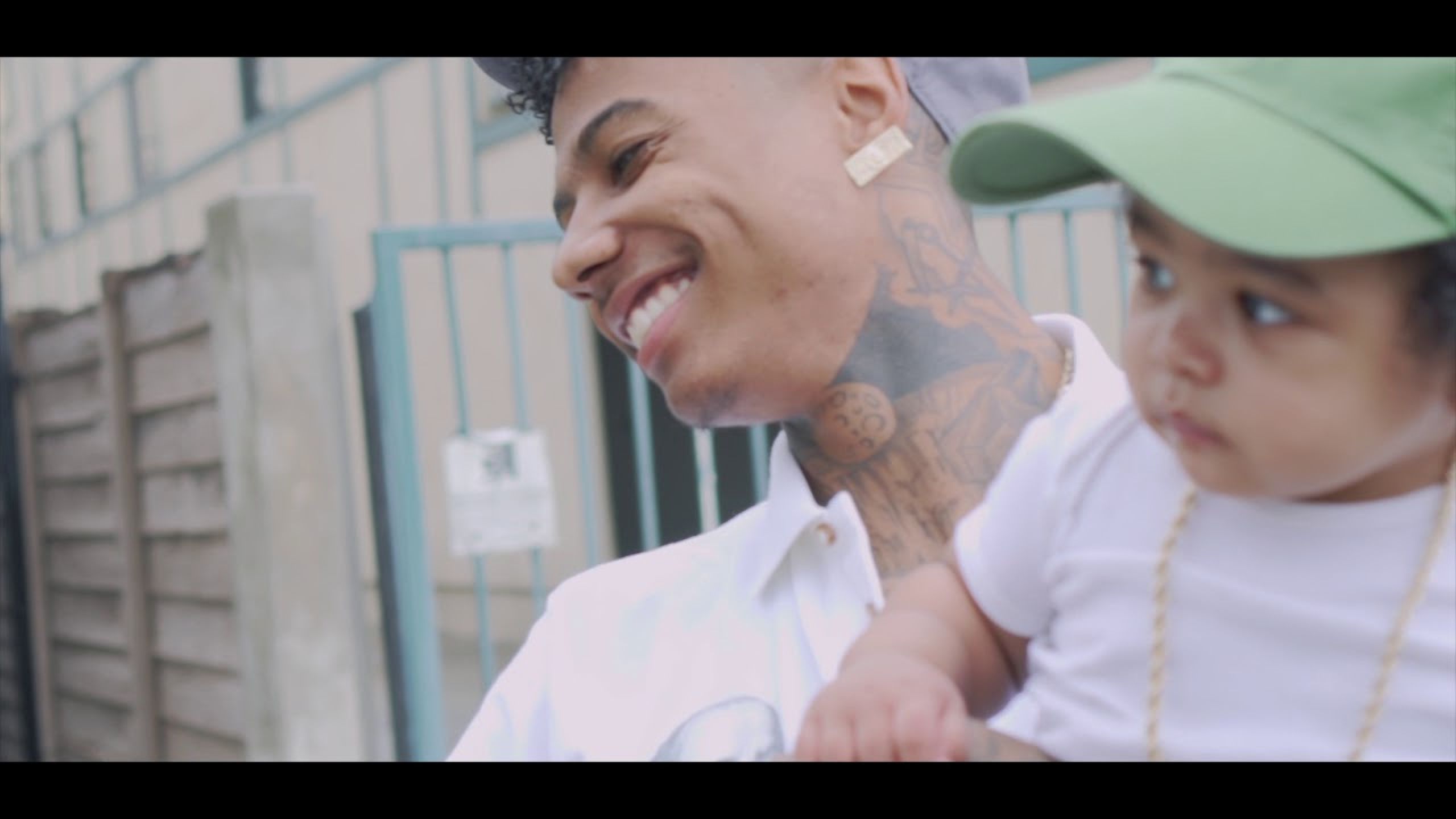 Blueface - Deadlocs (Official Video): Clothes, Outfits, Brands, Style ...