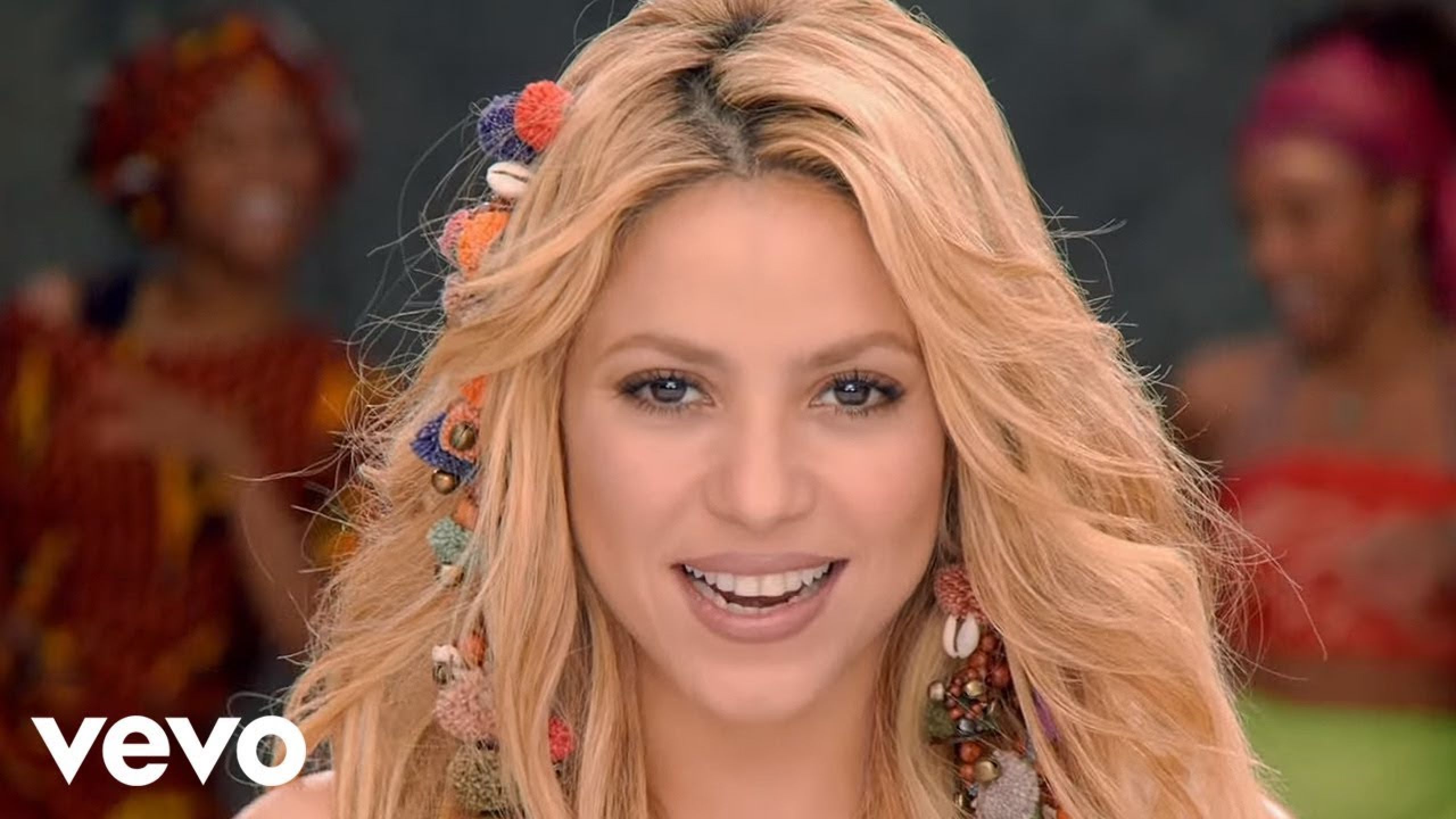 Shakira - Waka Waka (This Time for Africa) (The Official 2010 FIFA ...