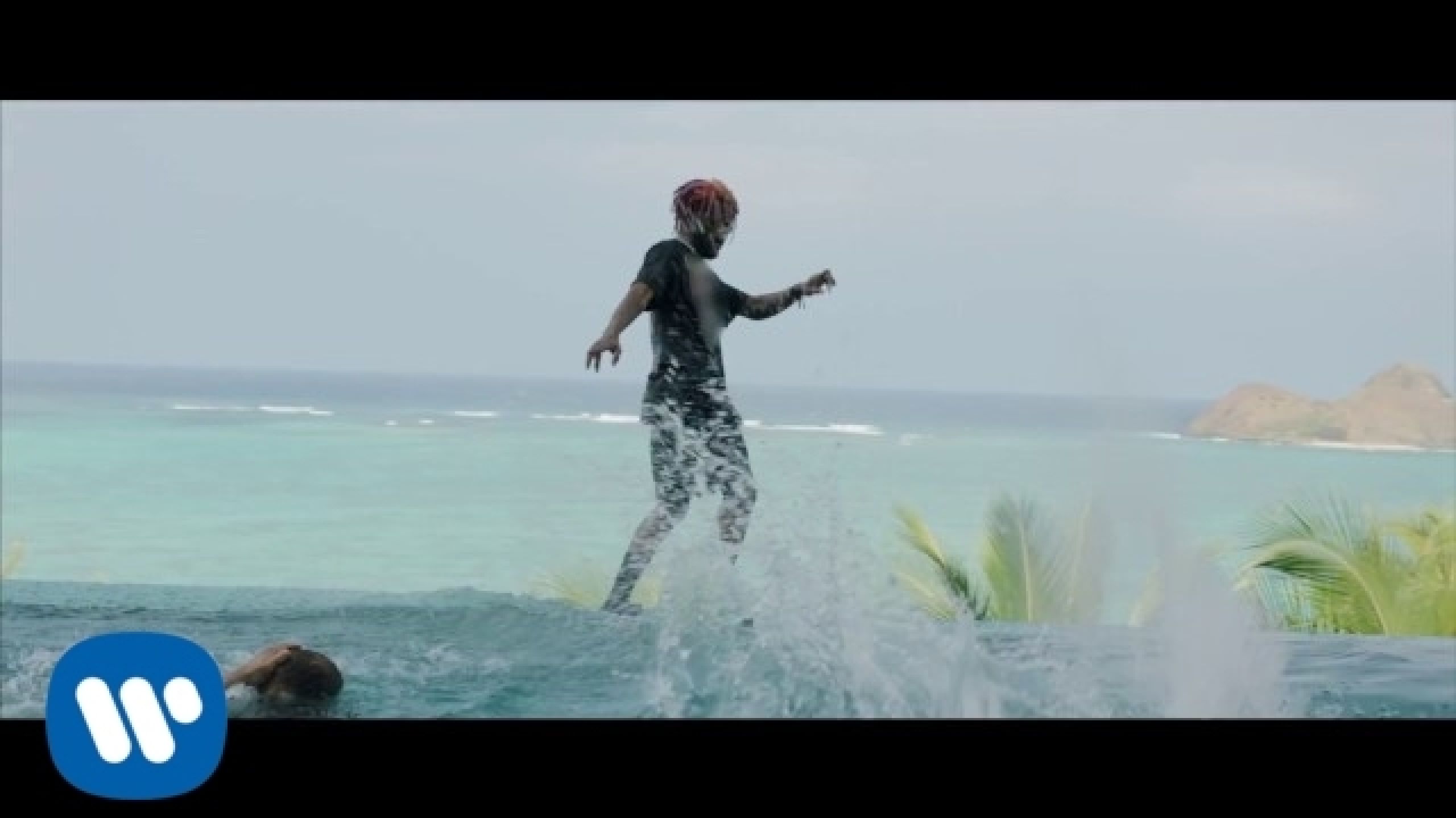 Lil Uzi Vert - Do What I Want [Official Music Video]: Clothes, Outfits ...