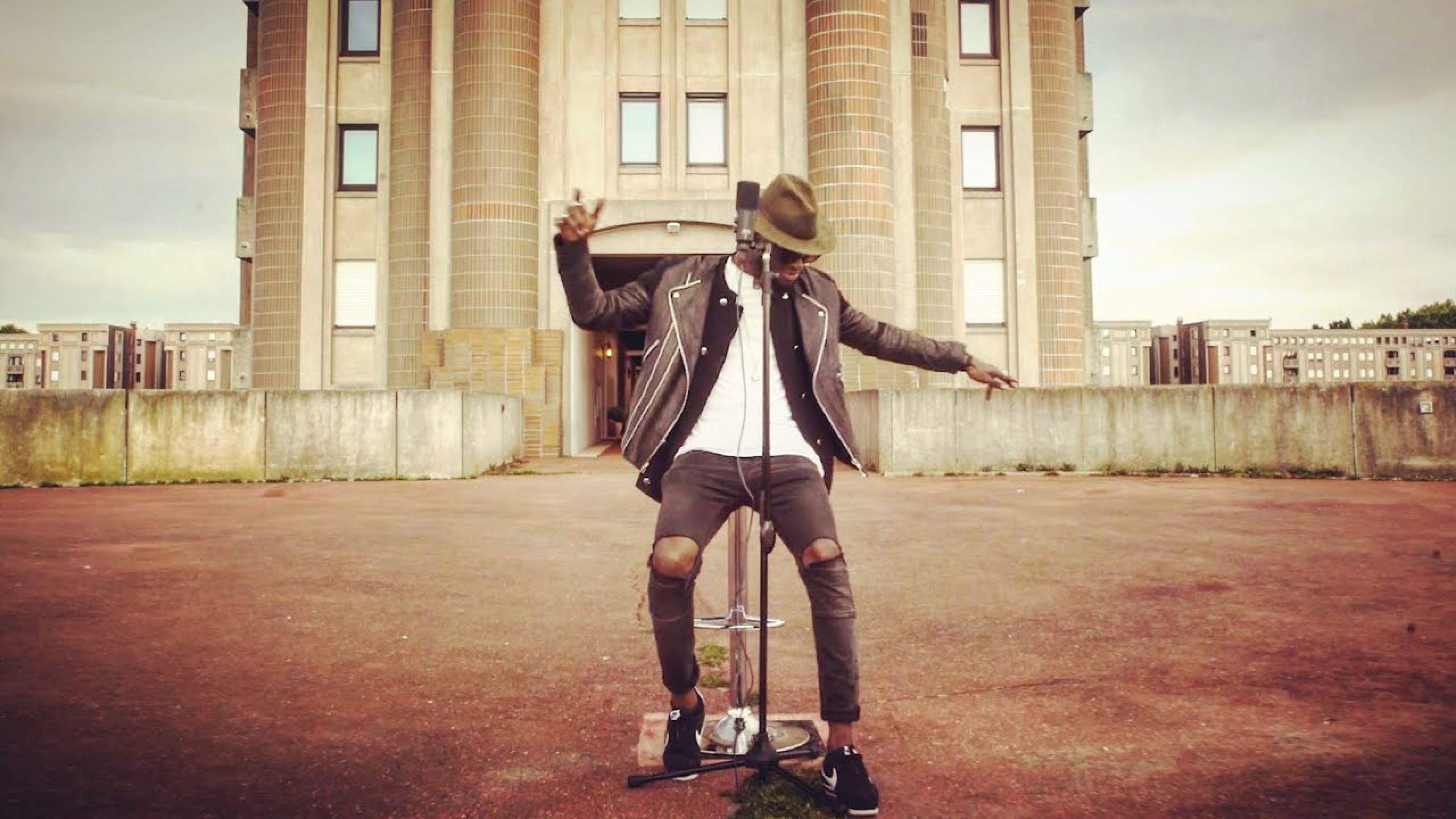 Sofiane - Tout le monde s'en fout x Mon ptit loup x Parti de rien ...