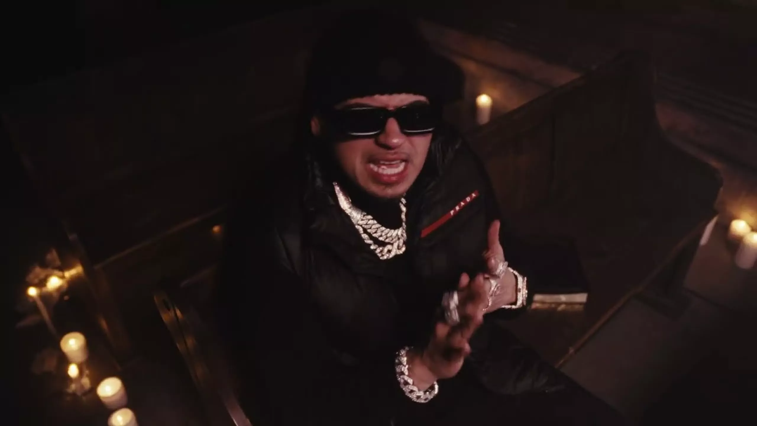 Fuerza Regida - FDVP (Video Oficial): Ropa, Moda, Marca, Look y Estilo ...