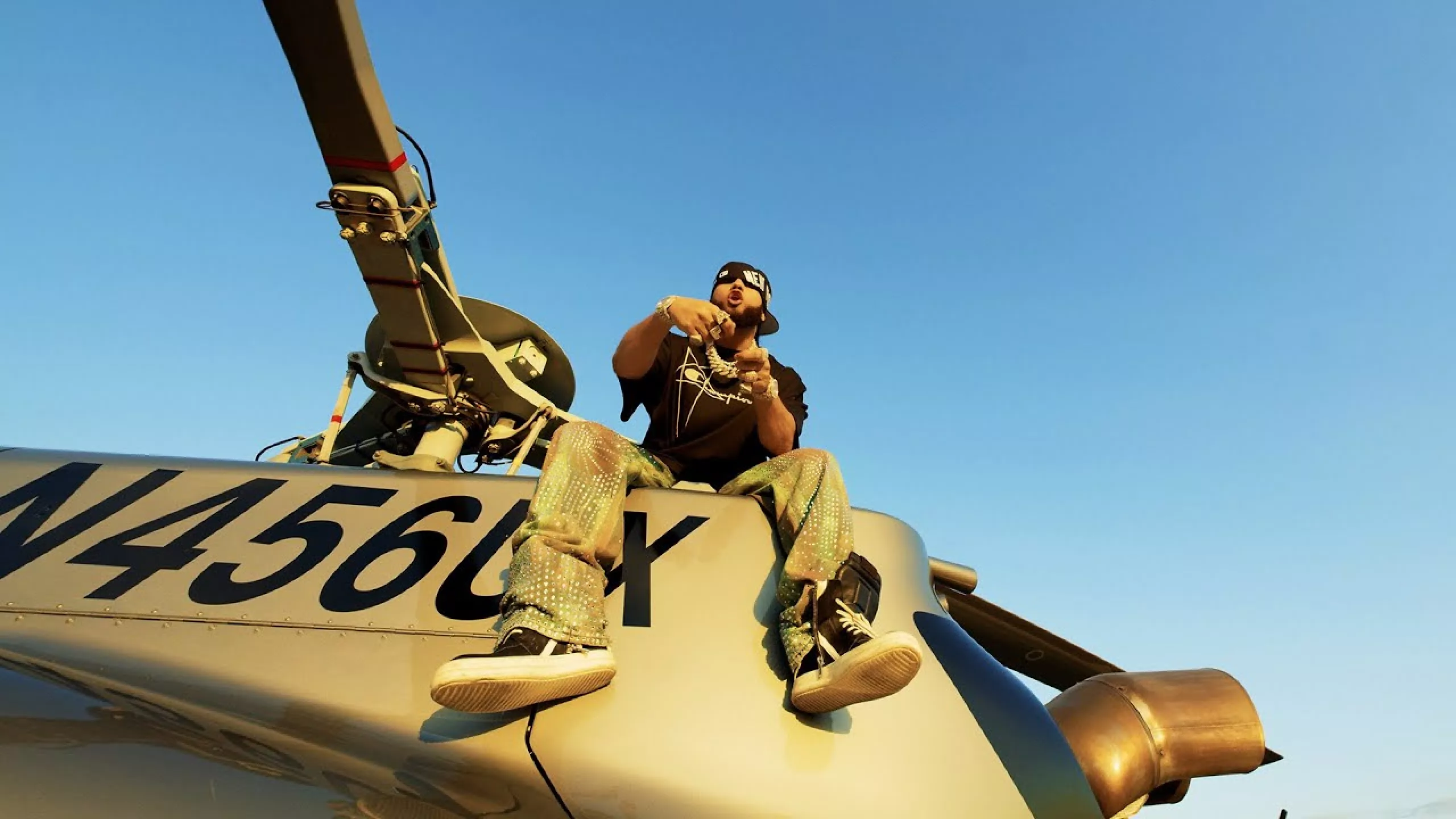 El Alfa “El Jefe” - APUESTA A MI (OFICIAL VIDEO) #ElReyDelDembow ...