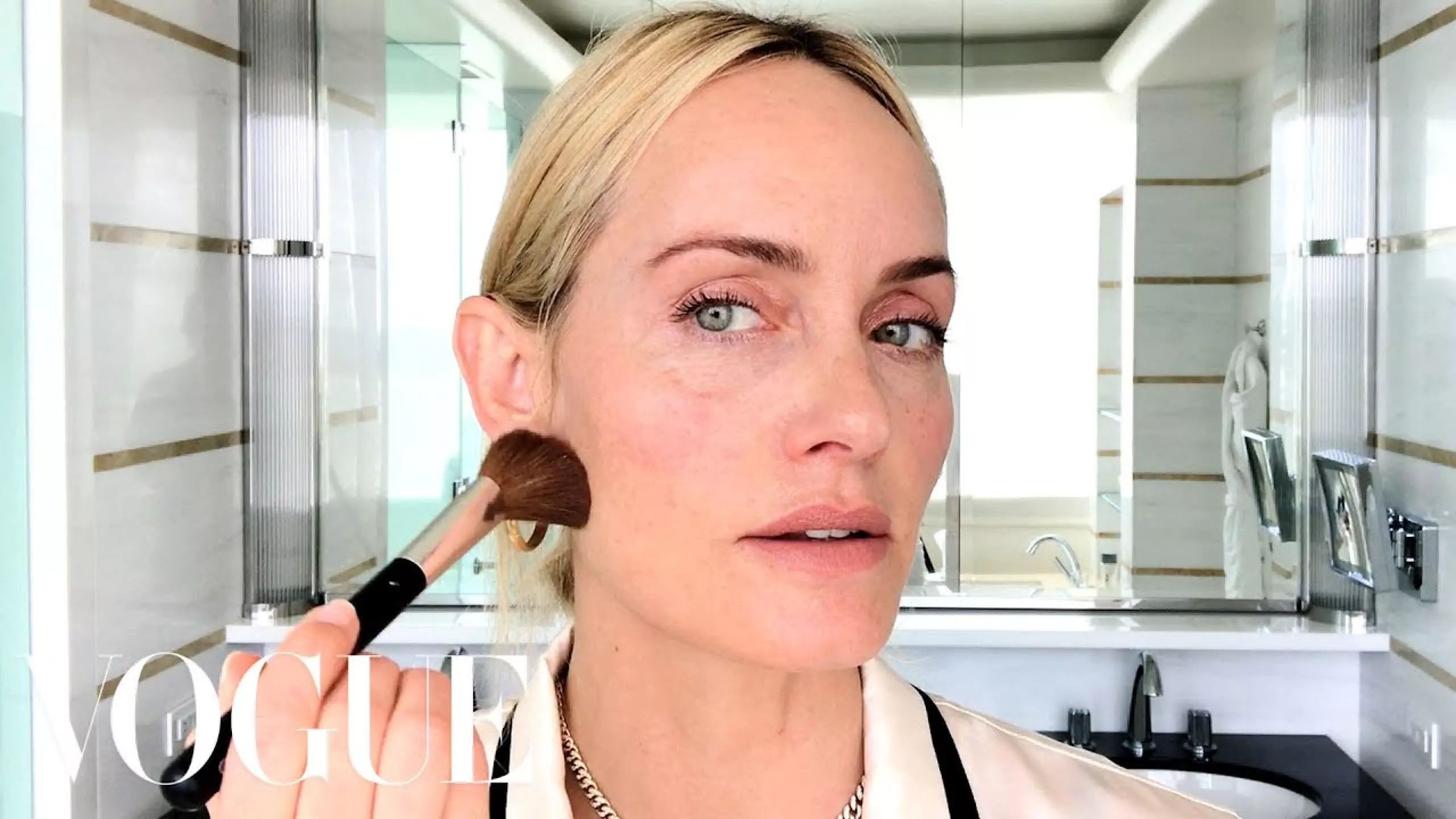 Amber Valletta's Secret to Her Natural Supermodel Glow | Beauty Secrets ...