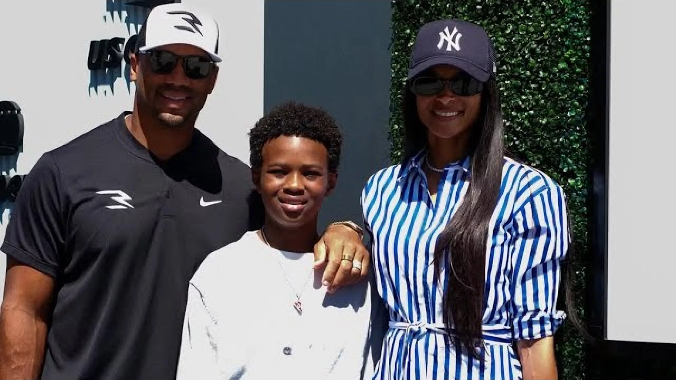 Ciara and Russell Wilson met with Novak Djokovic at the 2025 US Open ...