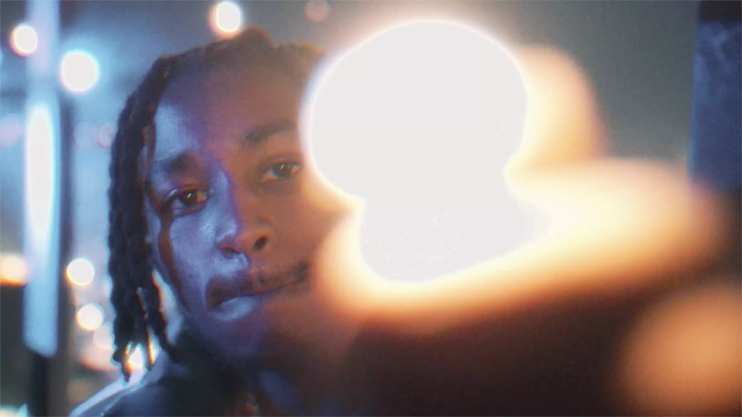 DDG - Ye Vs. Skete "Freestyle" (Official Music Video) : Vêtements, Mode ...