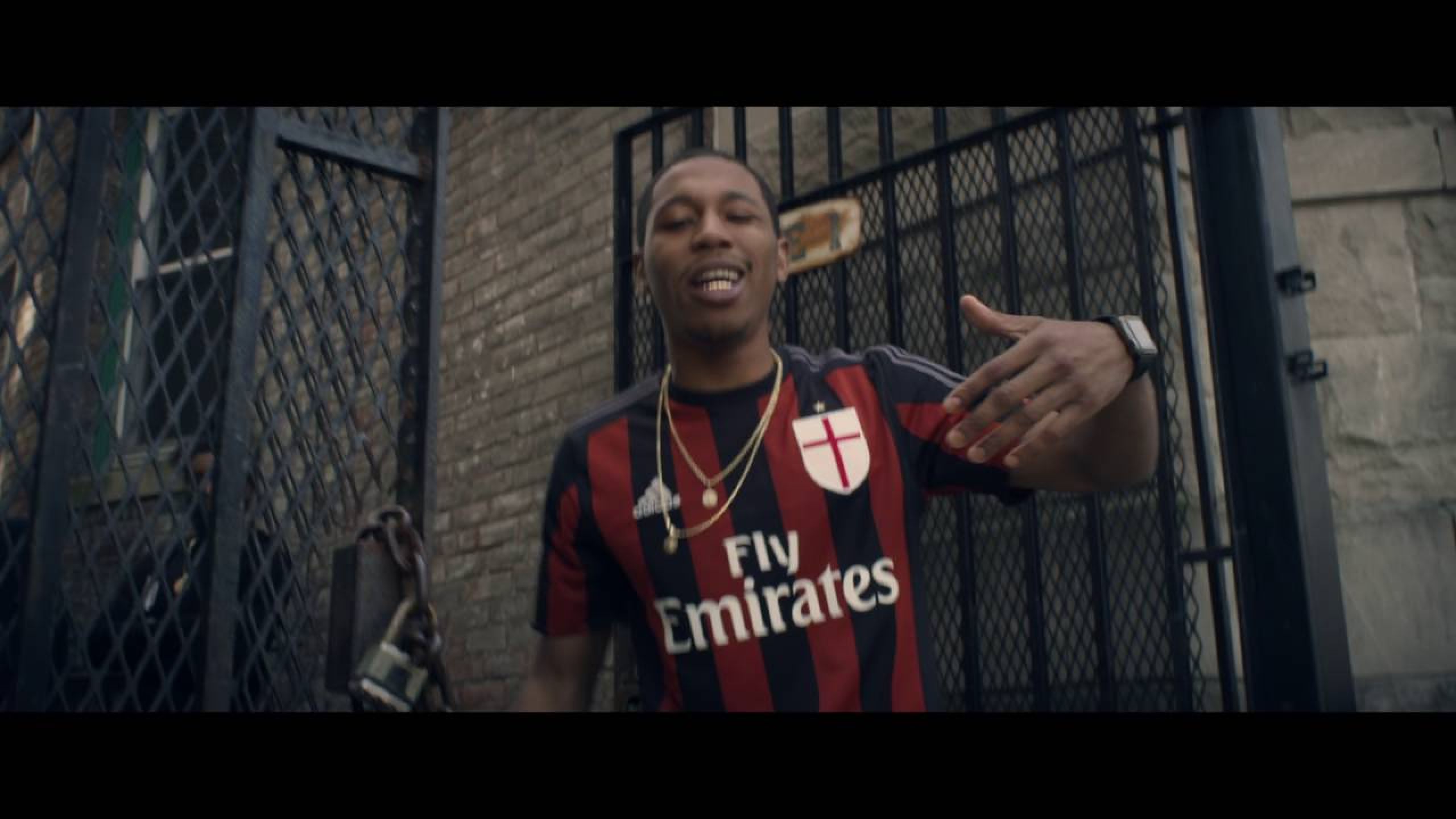 Cousin Stizz - Gain Green [Official Video]: Clothes, Outfits, Brands ...