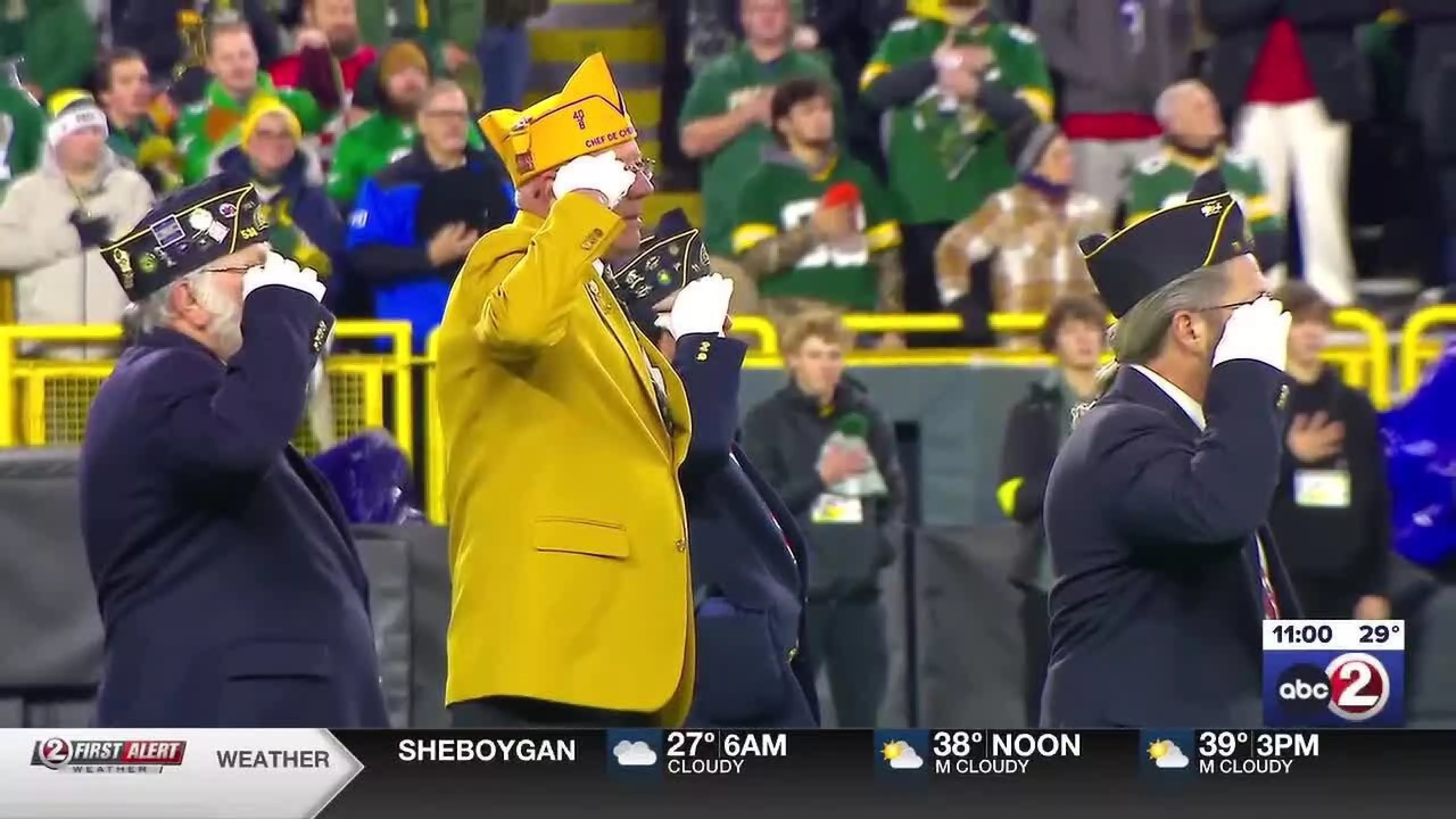 Green Bay Packers host Salute to Service game: Clothes, Outfits, Brands ...