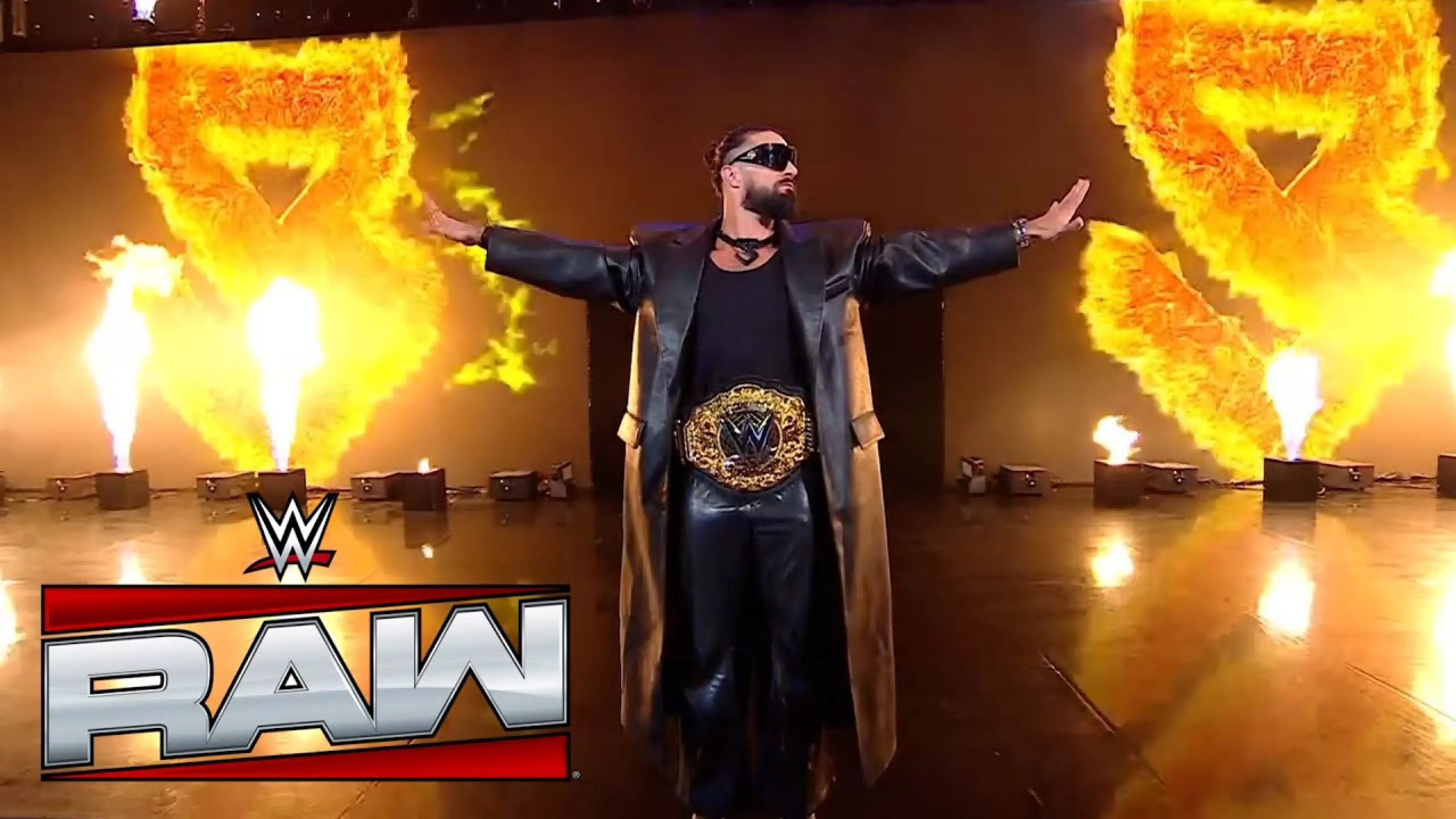 Seth Rollins Entrance : WWE Raw, September 29, 2025: Ropa, Moda, Marca ...