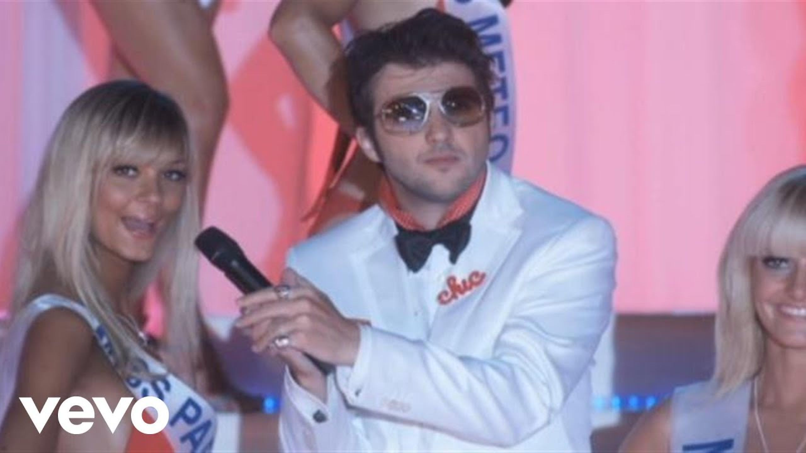 Helmut Fritz - Miss France (Clip officiel) : Vêtements, Mode, Marque ...