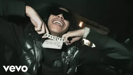 DD Osama: Clothes, Outfits, Brands, Style and Looks | Spotern